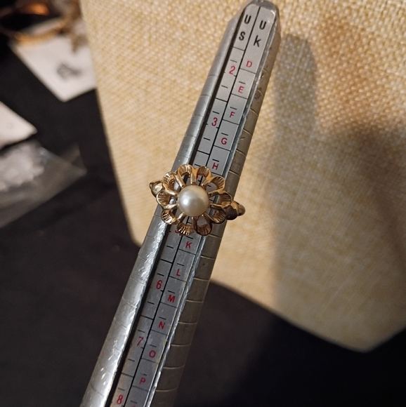 Avon | Jewelry | Vintage Avon Ring | Poshmark